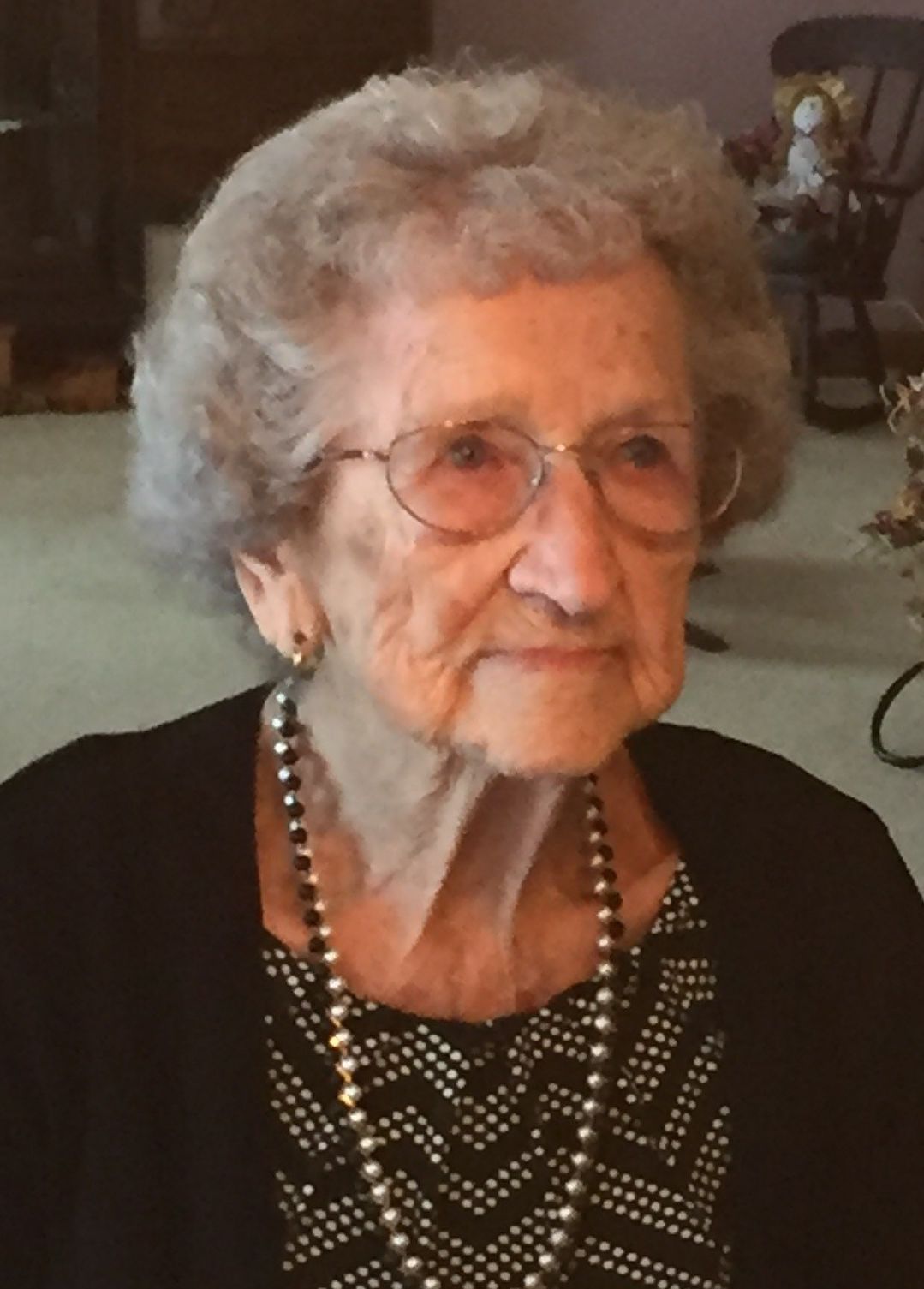 Bernice R. Barnett | Soller-Baker Funeral Homes, Inc.