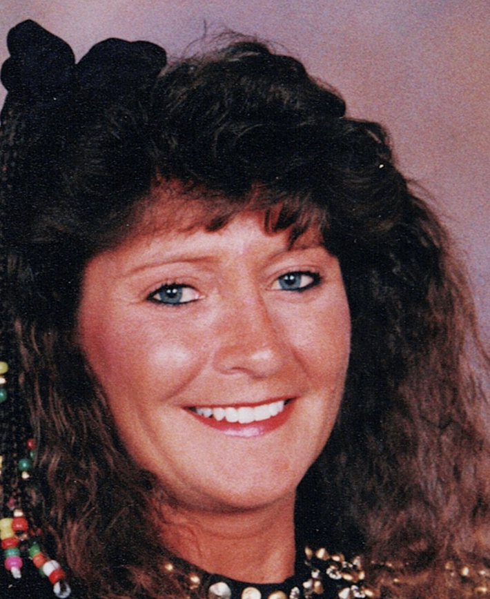 Jodi L. Lodde | Soller-Baker Funeral Homes, Inc.