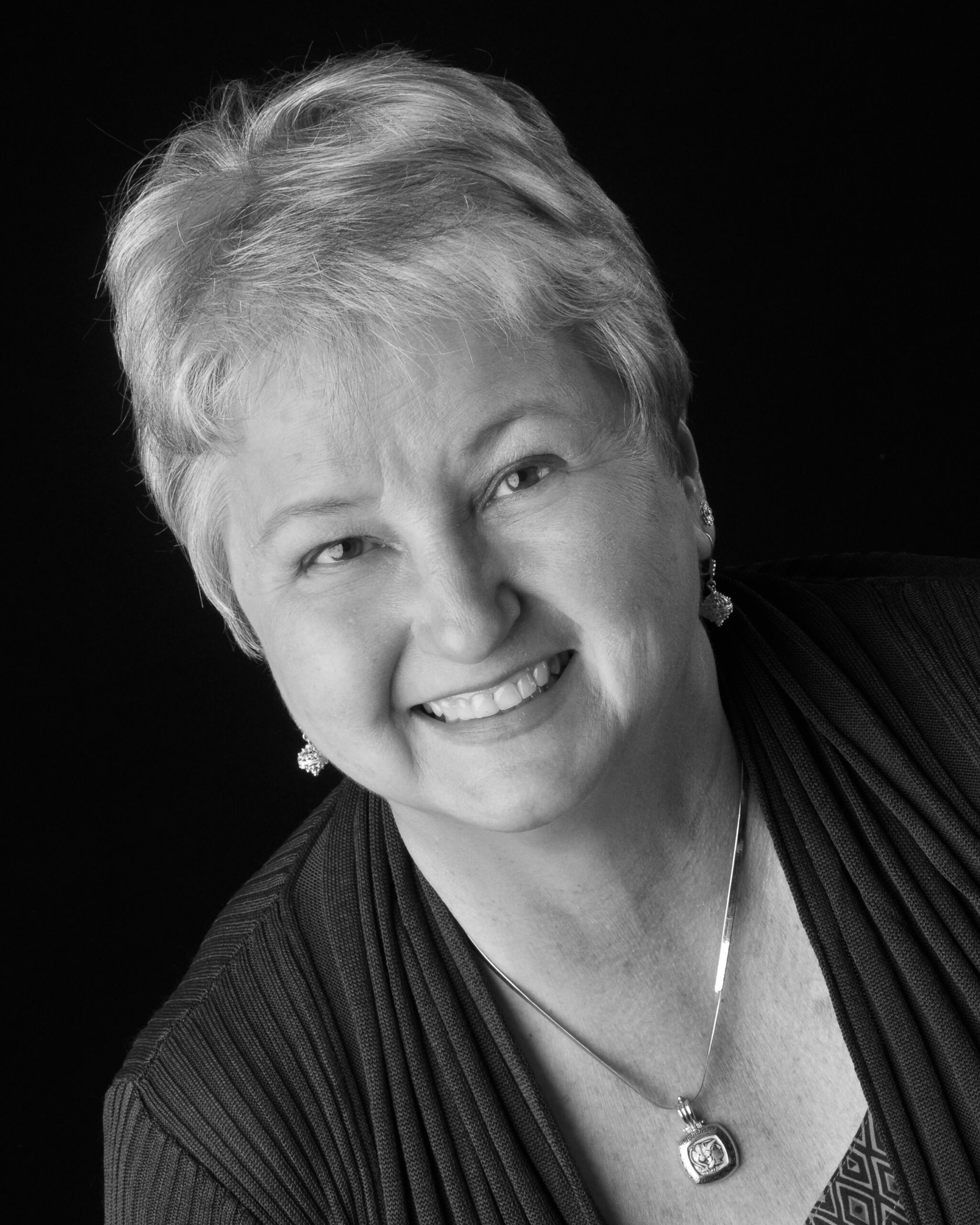 Diane L. Gee | Soller-Baker Funeral Homes, Inc.